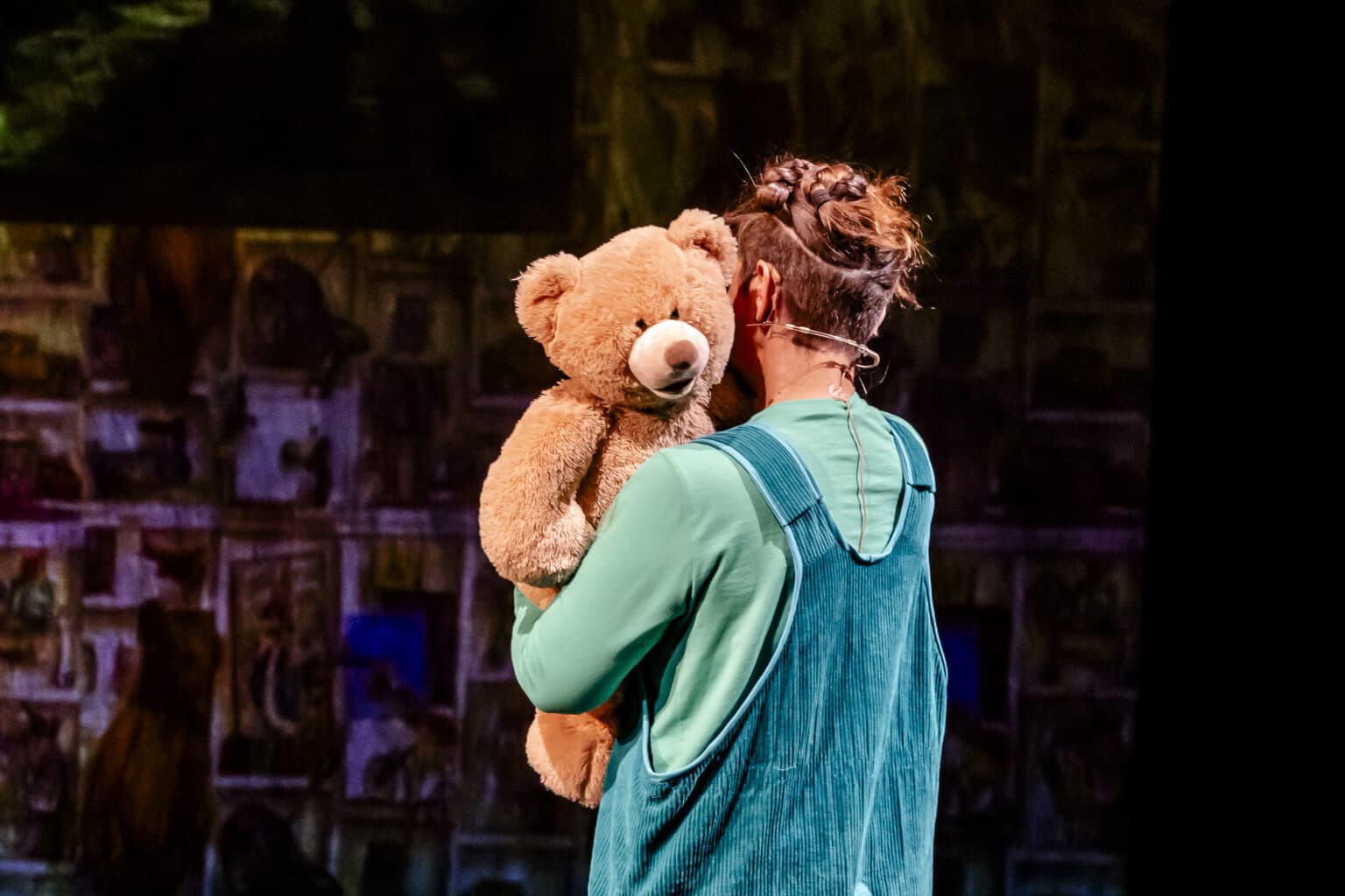 Laycock Street Community Theatre | Velveteen Rabbit